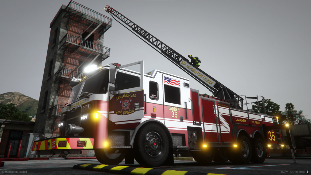 Serveur FivePD – MadonneStudio